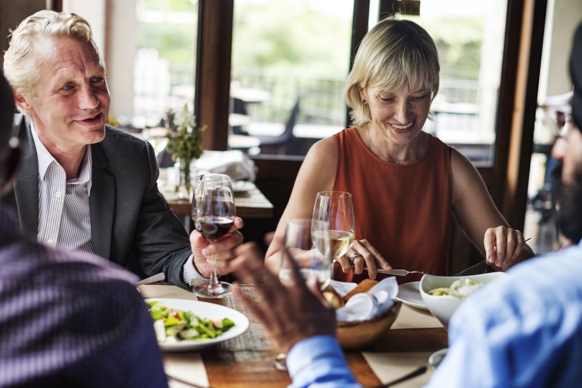 Ensuring Your Loved One Has The Best Senior Dining Experience - Buckner ...